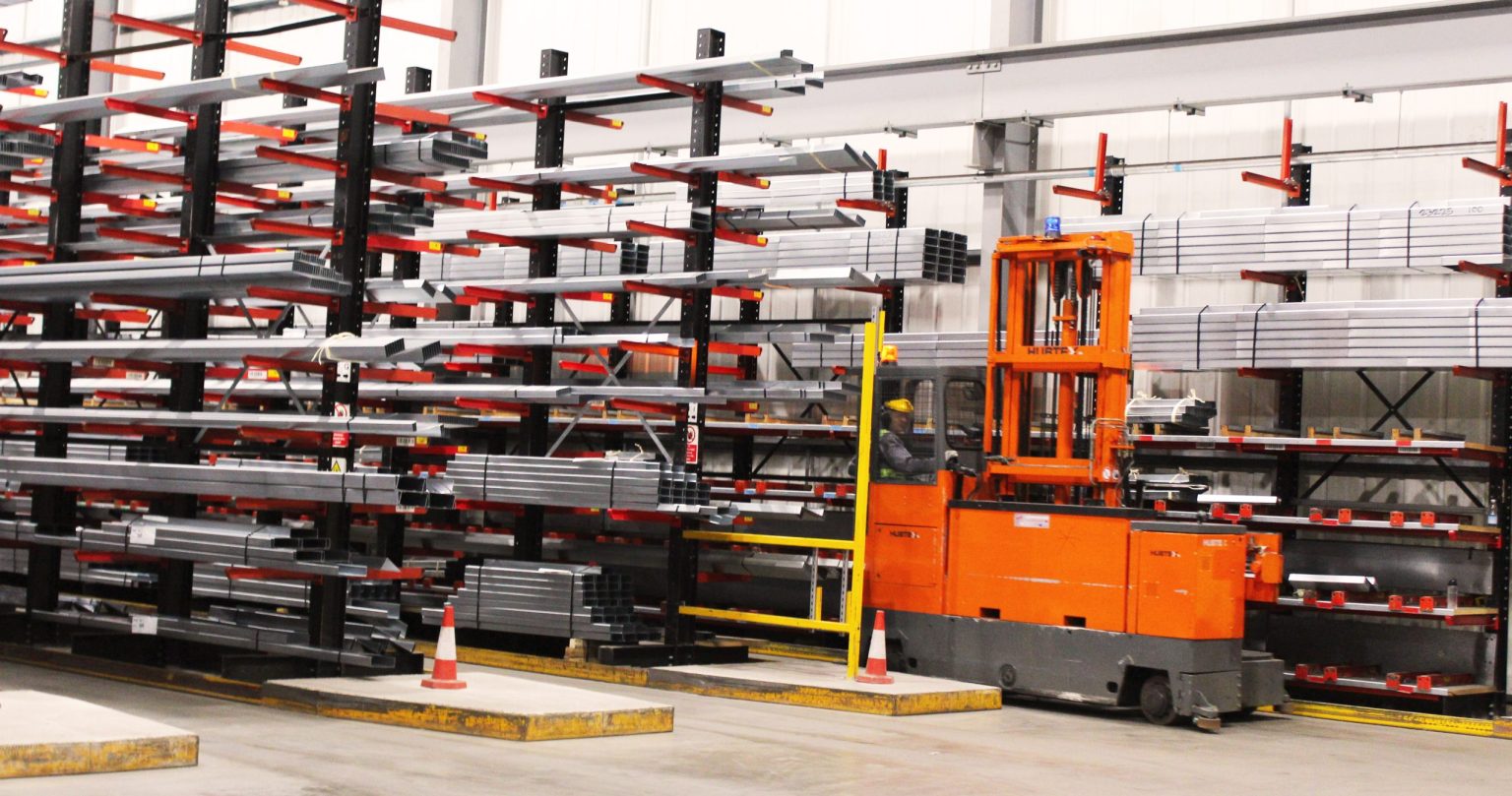 Horizontal Cladding Rails - Panel Joint Rails | Metsec